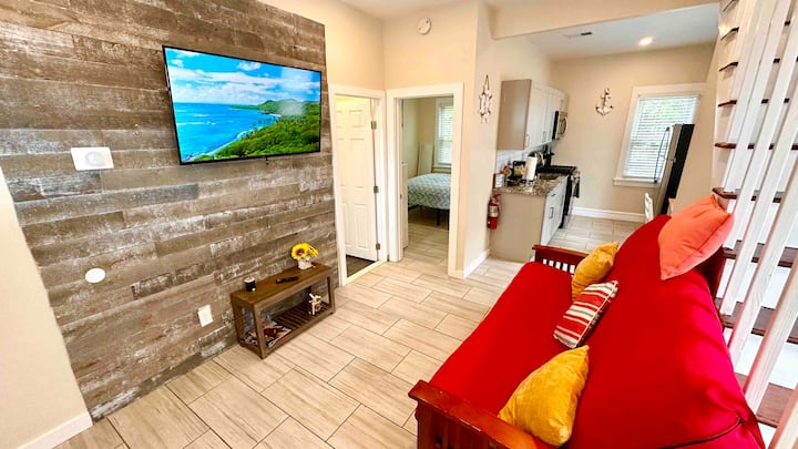 ★ Spacious Private Cottage Apt #4 - Kong, Wildwood