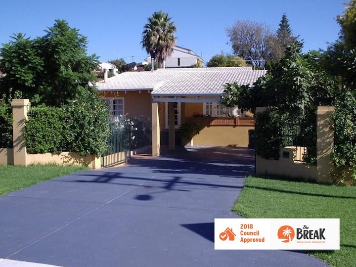 La Cote D'or - Beach Cottage - Perth