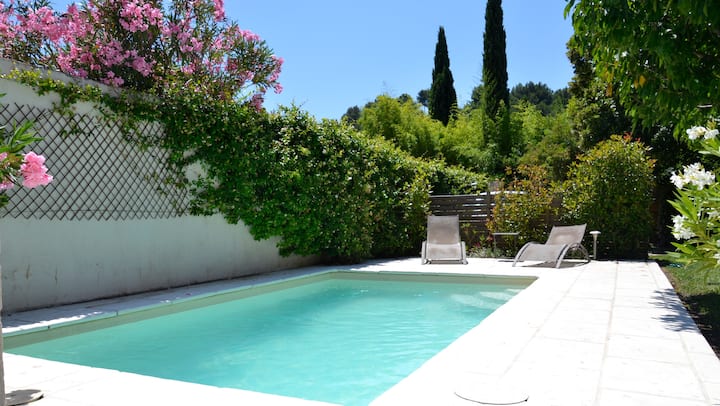 Sous Le Ciel De Provence - Carpentras