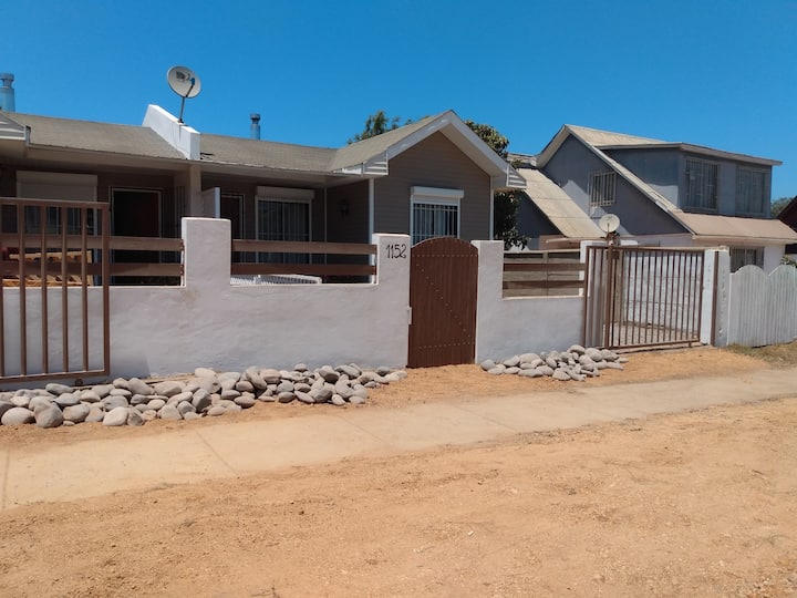 Encantadoras Cabañas En Algarrobo, El Canelo. - Algarrobo