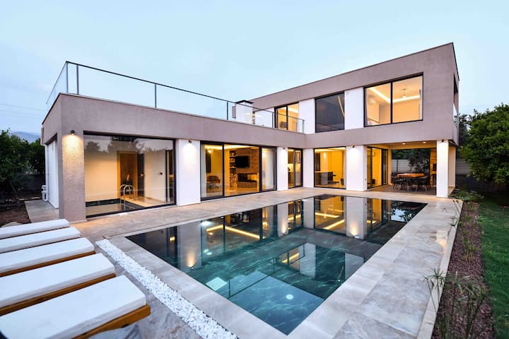 Peaceful,stylish & Modern Villa I: No22.house - フェトヒエ