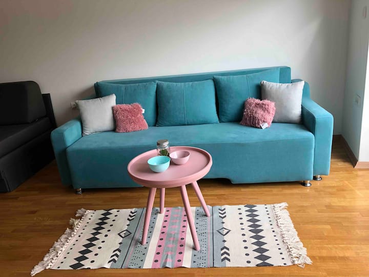 Pink Dot Studio, Free Parking, Central, Long Term% - Skopje