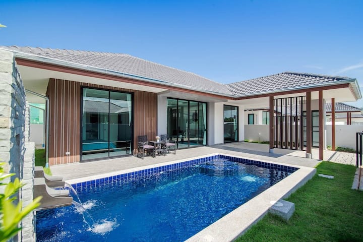 2 Bedrooms Modern Pool Villa - Hua Hin