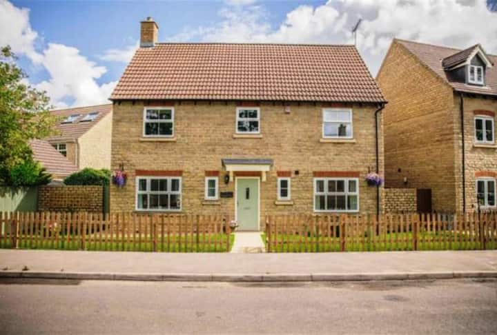 Beautiful House In A Lovely Wiltshire Village - Bradford-on-Avon
