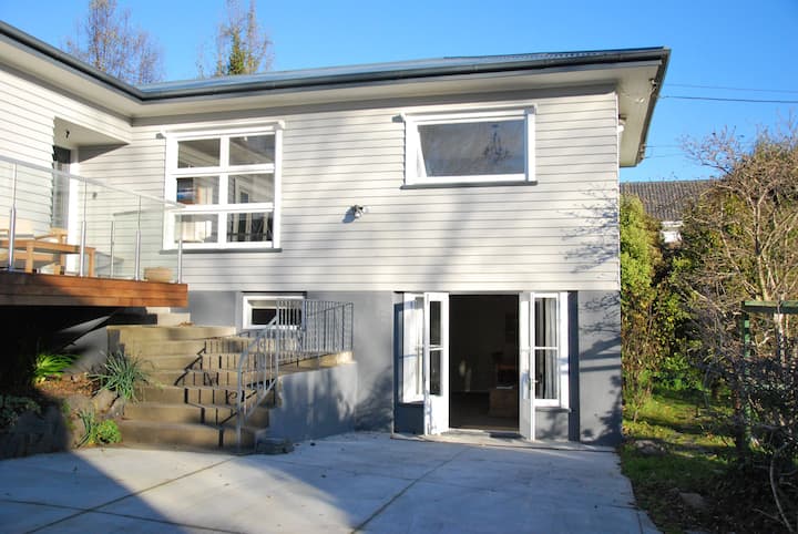 Stylish Studio Close To The Hills - Christchurch