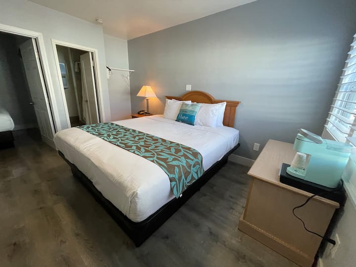 Private Separate Bedroom With 1 King &1 Queen Bed! - Avila Beach, CA