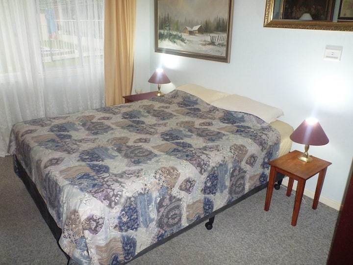 Study With Double  Bed - 臥龍崗