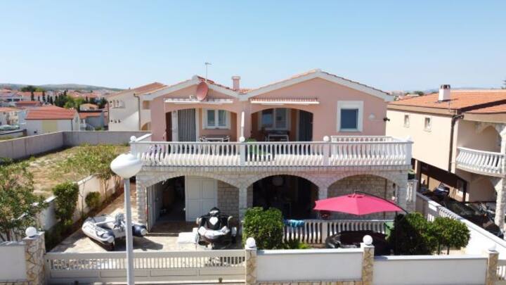 Apartmani Sakoman 1 - Vir