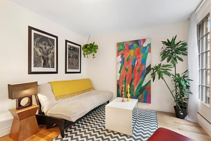 Peaceful, Bright Brooklyn Garden Sanctuary - Brooklyn, NY