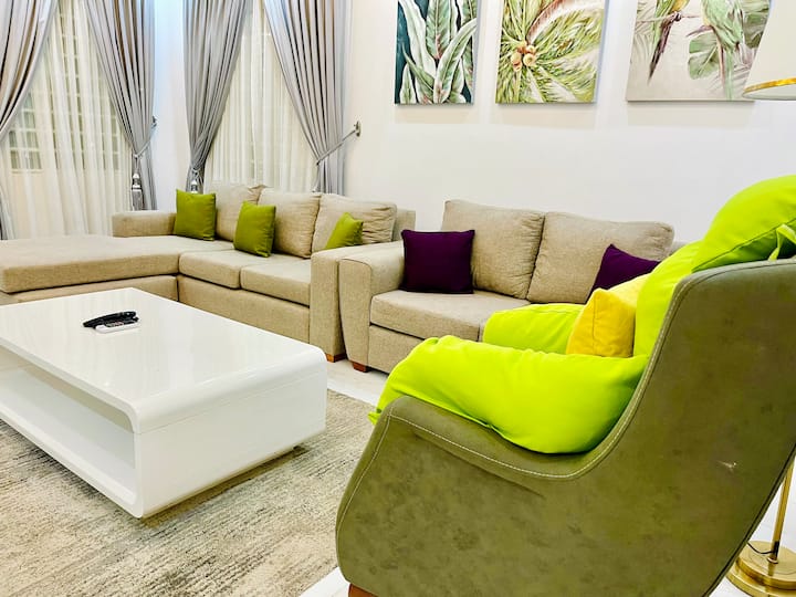 Luxury 2 Bedrooms Apartment At East Airport! - Accra