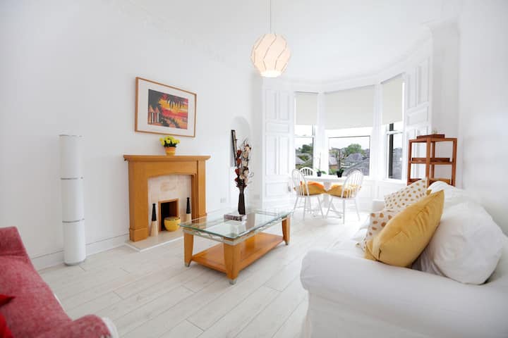 Gorgeous Spacious Room In Leafy City Centre Area. - Edimburgo