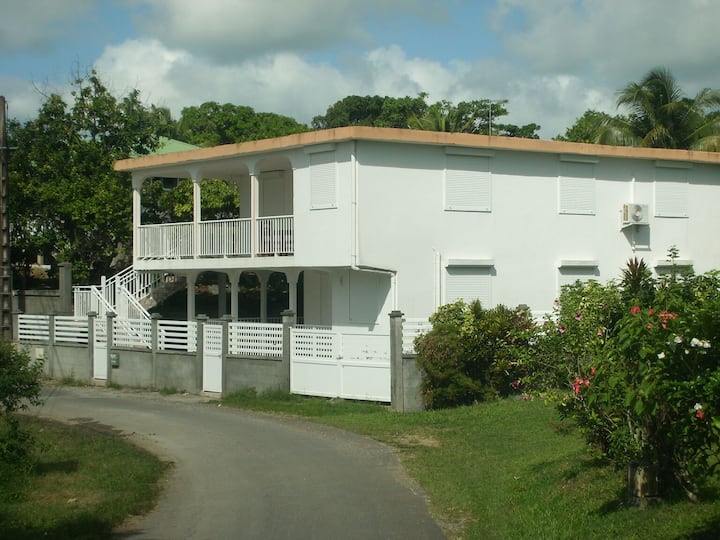 Villa Hibiscus - Votre Havre De Paix En Guadeloupe - Guadeloupe