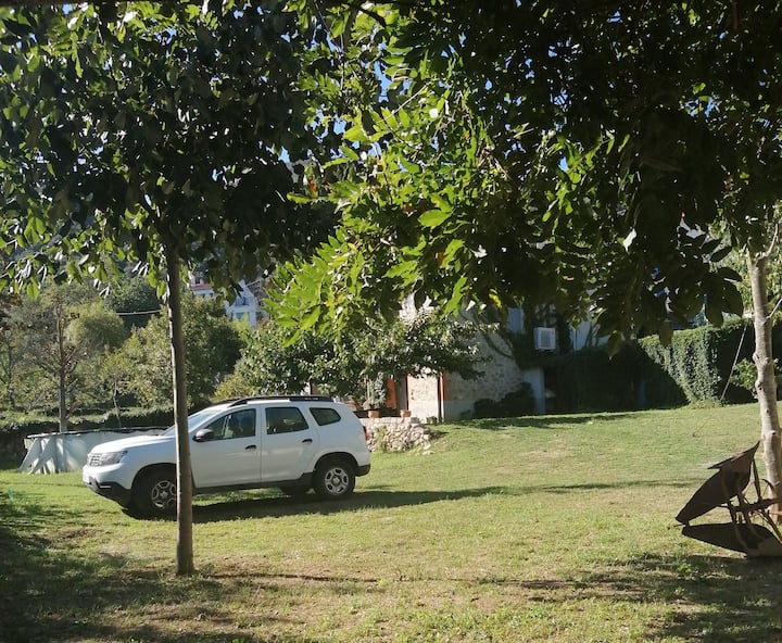 Charmante Maison Et Grand Jardin Au Coeur De Céret - Le Boulou