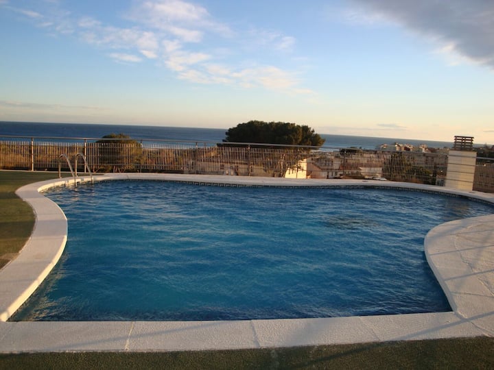 Apartamento Con Piscina En Azotea - Altafulla