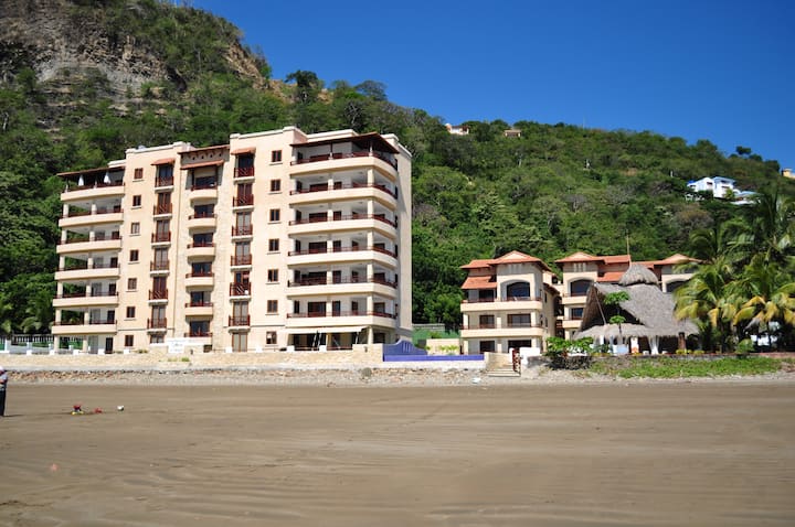 Beachfront Condo In San Juan Del Sur - San Juan del Sur