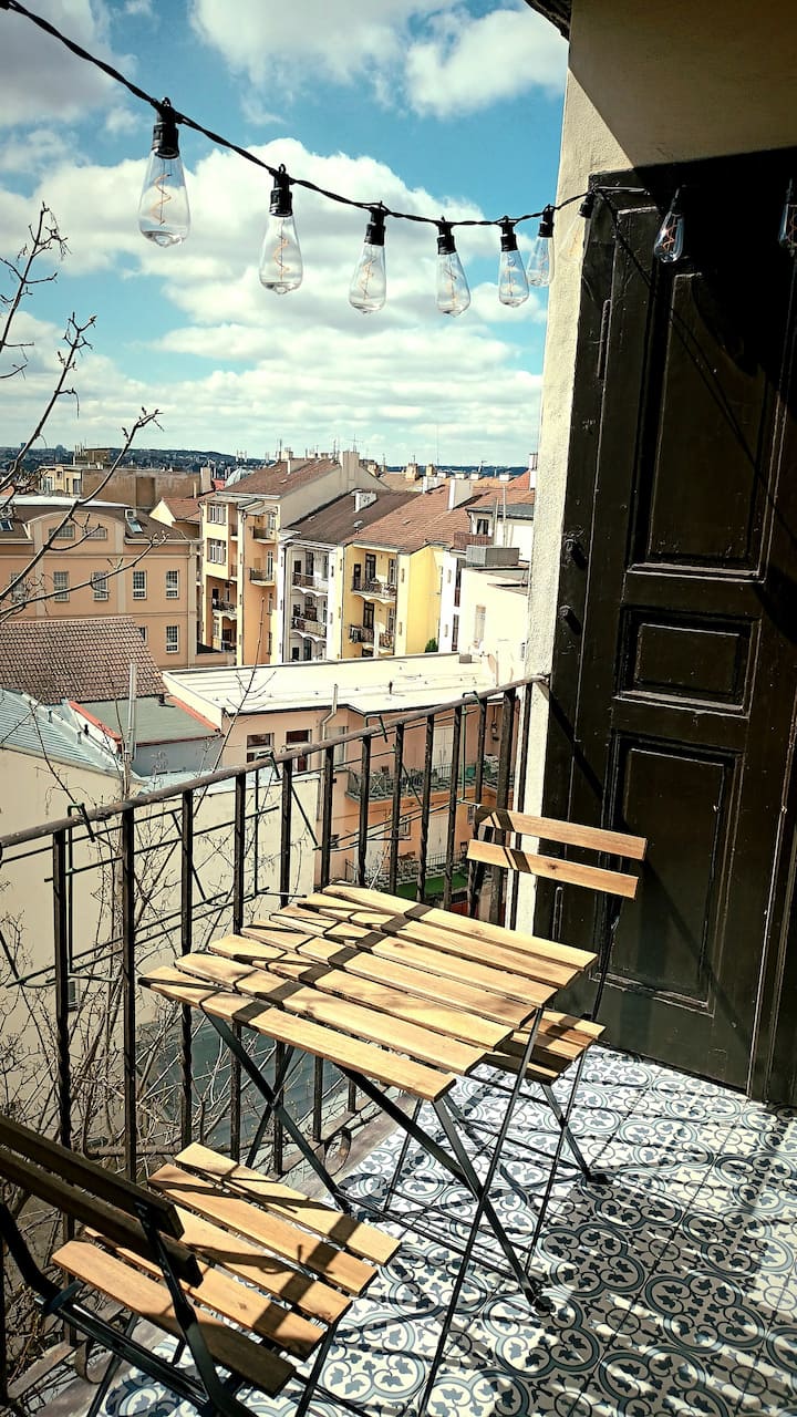 Treetop Apartment❤ - Praga