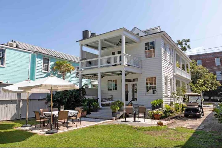 Historic Downtown Home, Outdoor Space Galore. - Charleston, SC