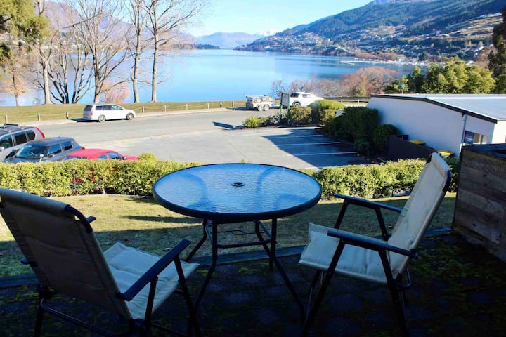 Lakeside Apartment In Frankton, Queenstown. - 
