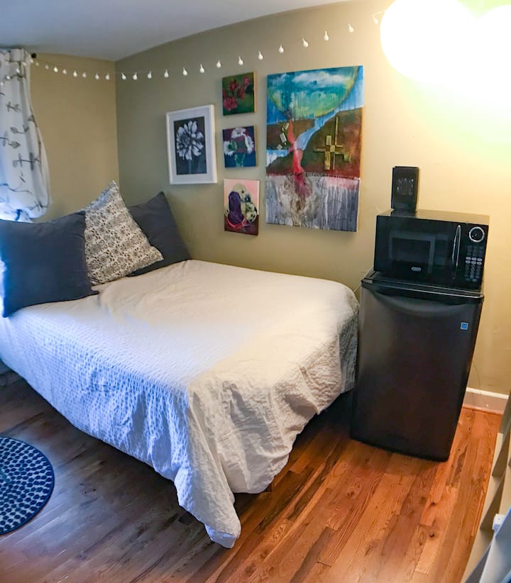 Monthly/longterm Bedroom With Storage & Amenities - Fairfax, VA