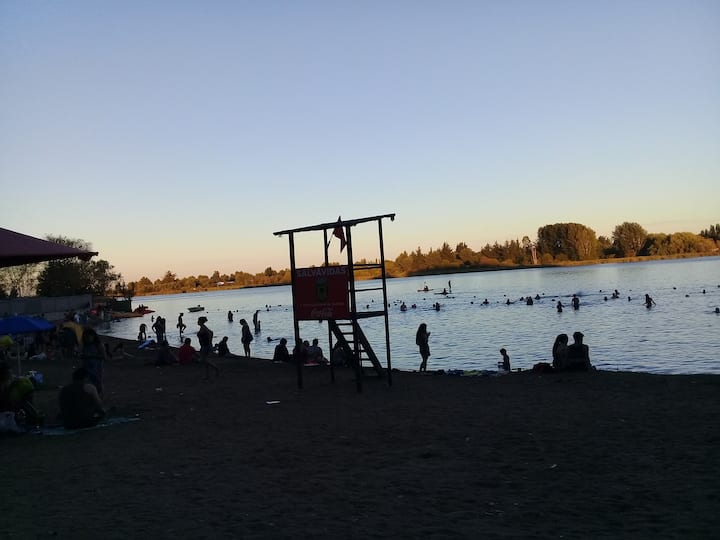 Gran Piscina Y Cabaña Exclusiva Quillón Urbano. - Quillón