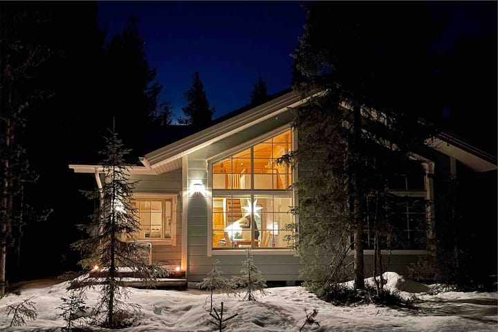 Enjoy The Beauty Of Lapland In A Cozy Cottage - Äkäslompolo