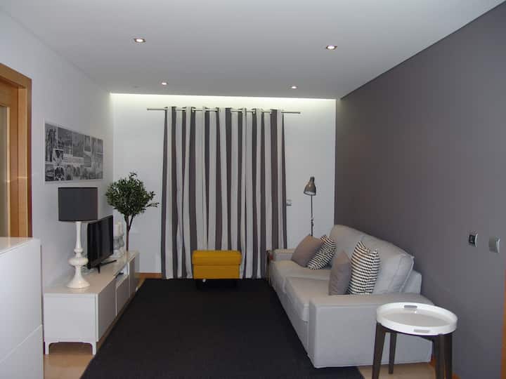 Hello Coimbra. Lovely One-bedroom Apartment. - Coimbra