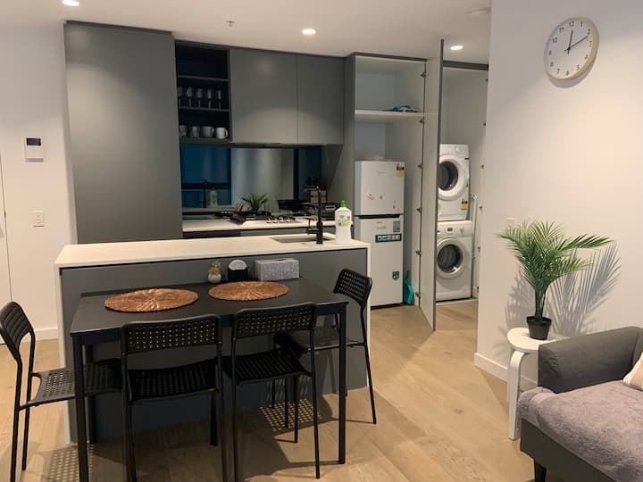 墨尔本中央商务区- 2房2卫,带游泳池,健身房,桑拿 - Melbourne