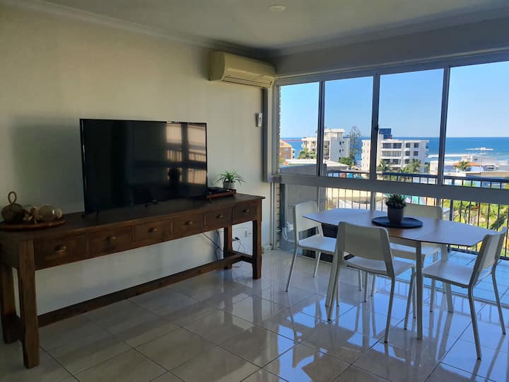 Location At Its Best - Sea Views & Private Rooftop - サンシャイン・コースト