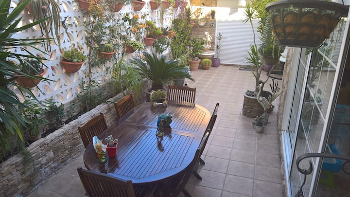 Magnífico Apartamento Con Terraza En Ruzafa - Valencia