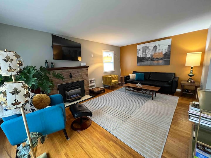 Rusty Rose Bungalow Pets/king Bed - Spokane Valley, WA