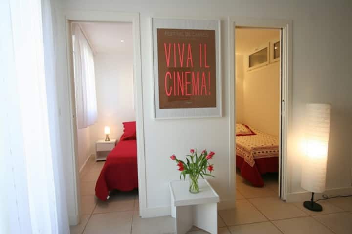 Beau 2 Pièces, à 2 Pas Des Plages Et Du Palais! - ibis Cannes Centre