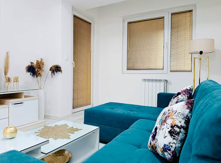 Free Parking*business*700m. Bus*urban*full Kitchen - North Macedonia