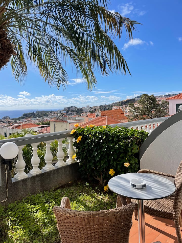 Valhalla Panorama Room-104 Fantastic View/central - Funchal