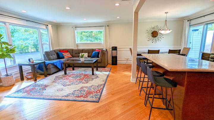 Private & Quiet🌲 O'hare 8mi✈️ D/t Chicago 22mi 🏙 - Chicago O'Hare Airport (ORD)