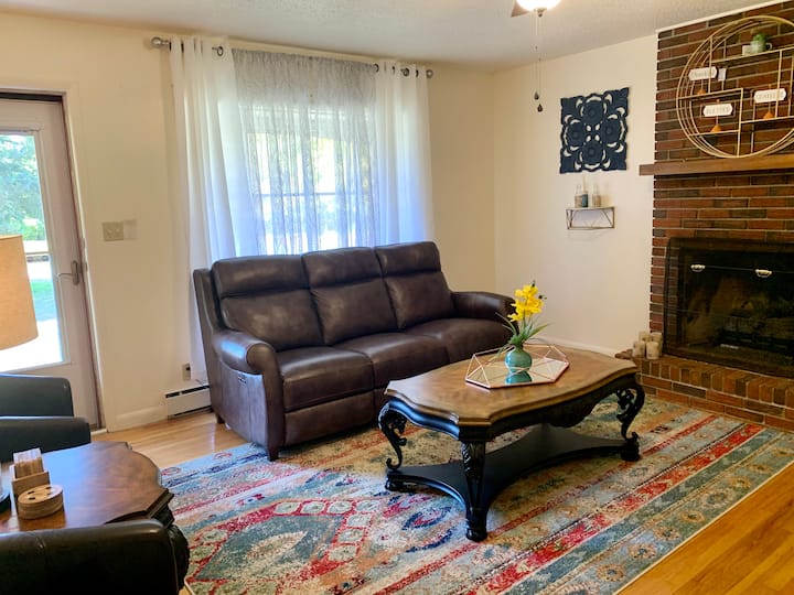 Traveler's Home Away From Home ~ Close To It All - Clemson, SC