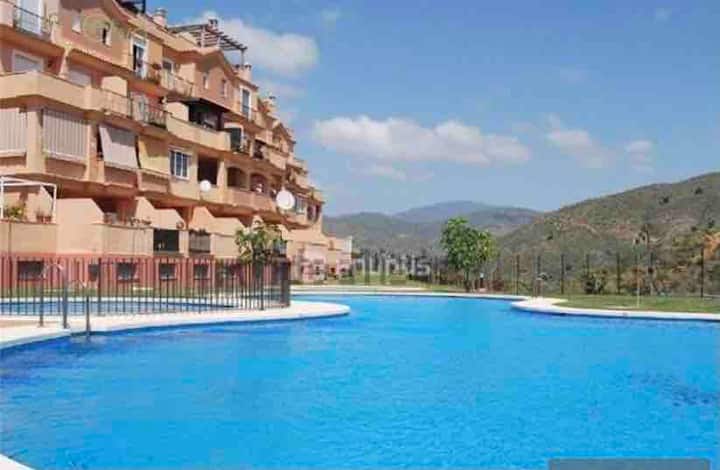 Gran Apartamento Con Amplia Terraza Y Vistas Mar - Rincón de la Victoria