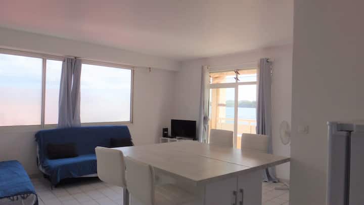 T2 Lumineux Bourg Et Bord De Mer - Martinique