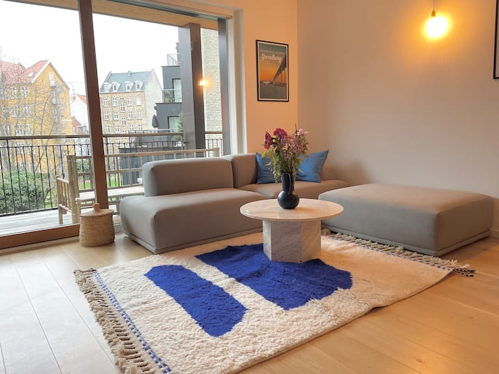Skøn Lejlighed Med Kæmpe Altan - Copenhagen