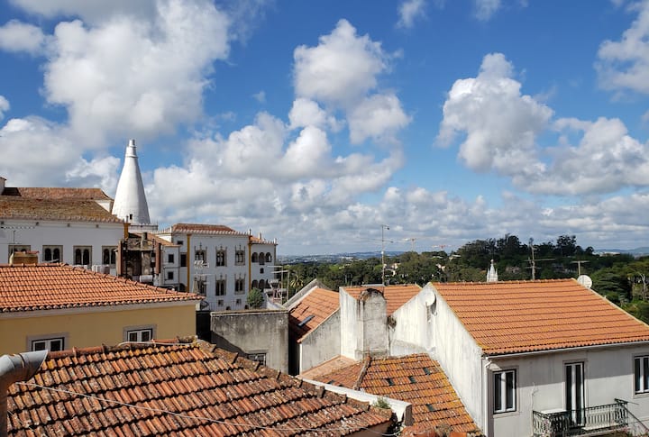 Apartamento No Centro De Sintra - Sintra