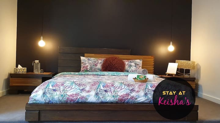 Modern Resort Style Bedroom/ensuite/20min- Airport - Diggers Rest