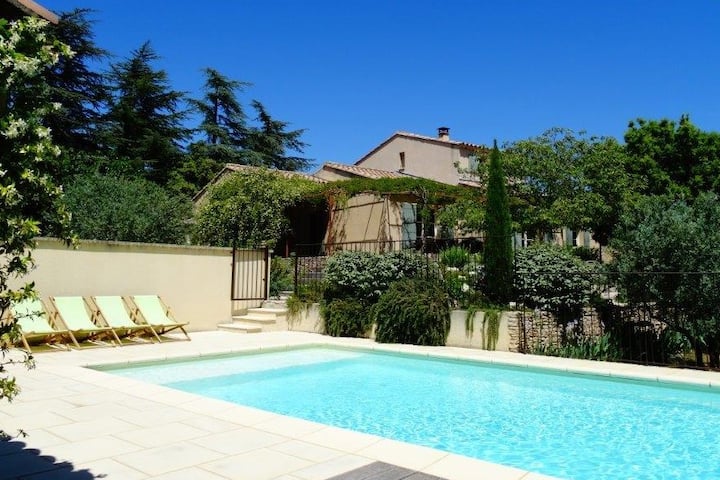 Maison Plein Sud Face Au Luberon - Gordes