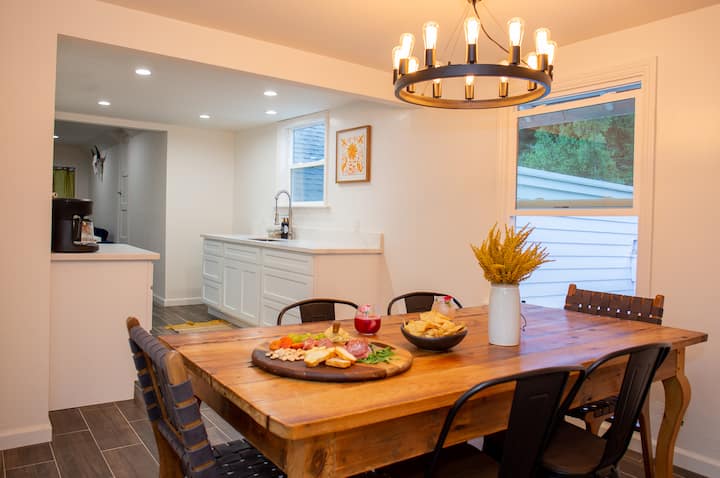 Riverfront Gem (Private Dock) Walk To Town - Guerneville