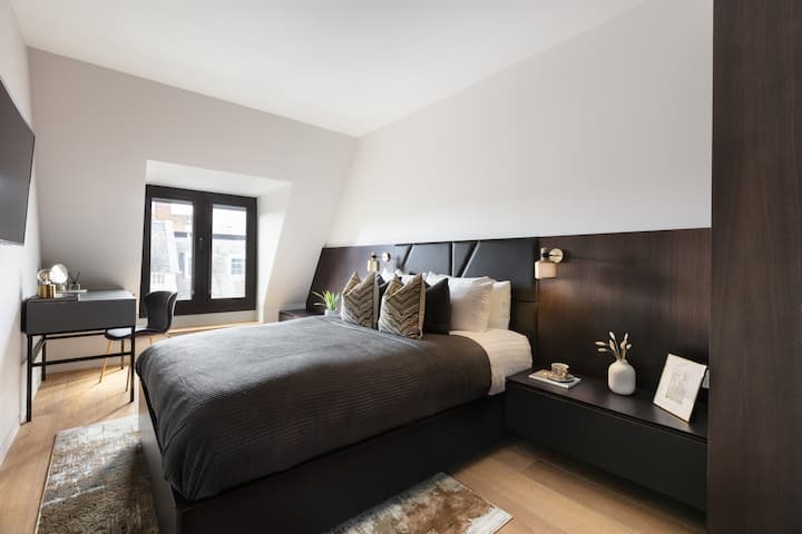 Oxford Street Luxury 3 Bedroom Serviced Apartment - London