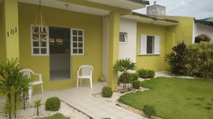 Casa 3 Qtos P/ 6 Pes. Centrinho Lagoa Da Conceição - Florianópolis