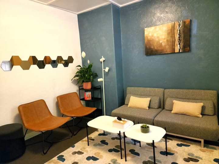 *Sweet Home Pyrmont With Free Parking* - Sydney