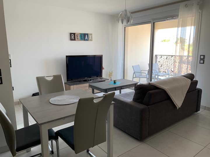 T2 En Résidence De Standing - Balcon Et Parking - Charente-Maritime
