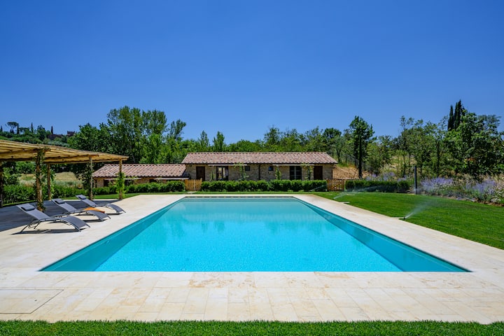 Farmhouse With 6 Rooms And Saltwater Pool - Montepulciano