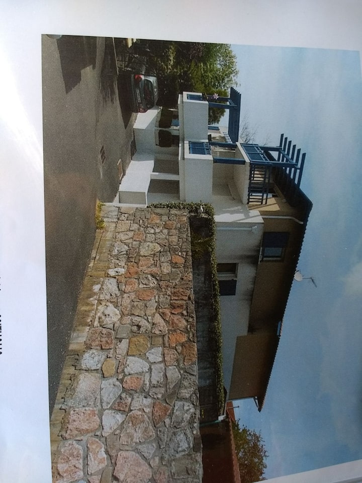 Coqueto Apartamento Tipo Studio,balcón Y Parking . - Irun