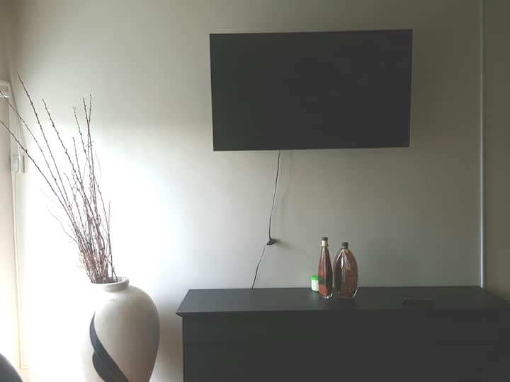 Sweet Loving Home 2 - Los Angeles Airport (LAX)