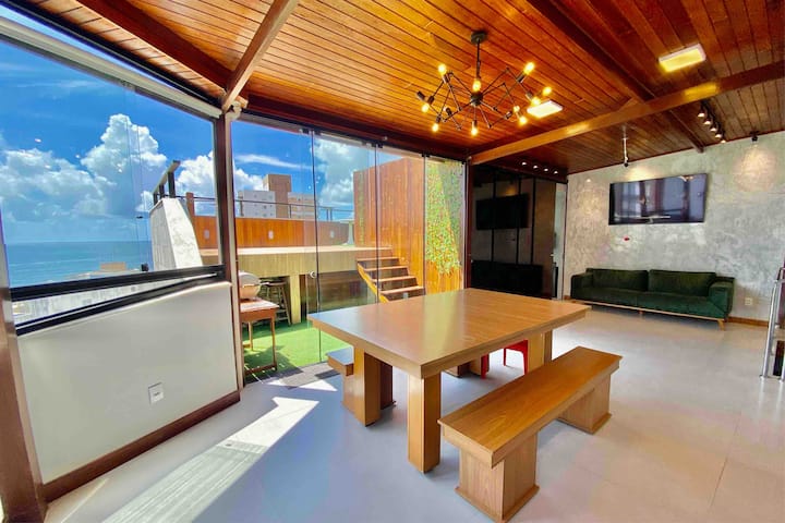 Cobertura Com Jacuzzi E Vista Para O Mar - Barra